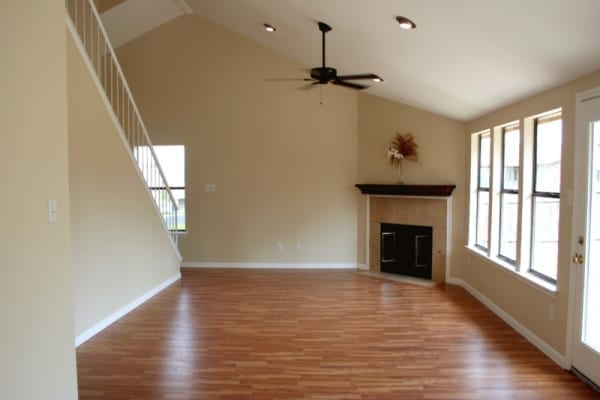 Textured Ceilings vs Smooth: What’s the Better Option? – SurePRO Painting