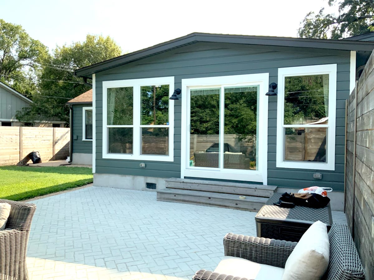 Painted Siding On House With Lead Paint – SurePRO Painting