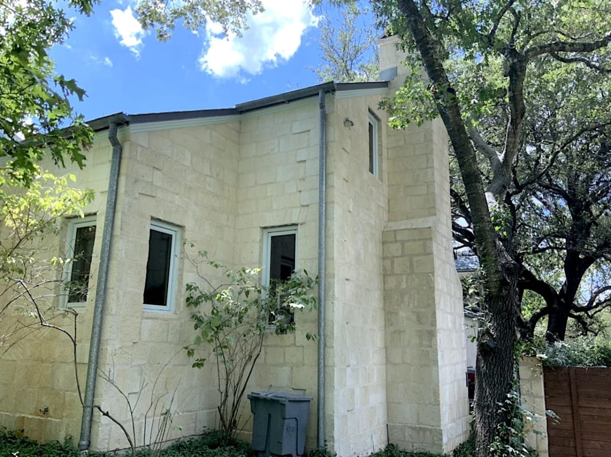 Removing Vines From House and Power-Washing – SurePRO Painting