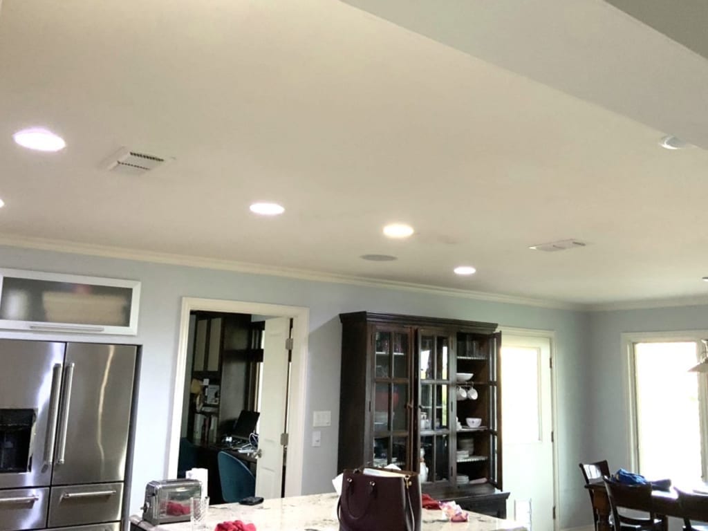 How to Choose the Perfect Kitchen Color Scheme – SurePRO Painting